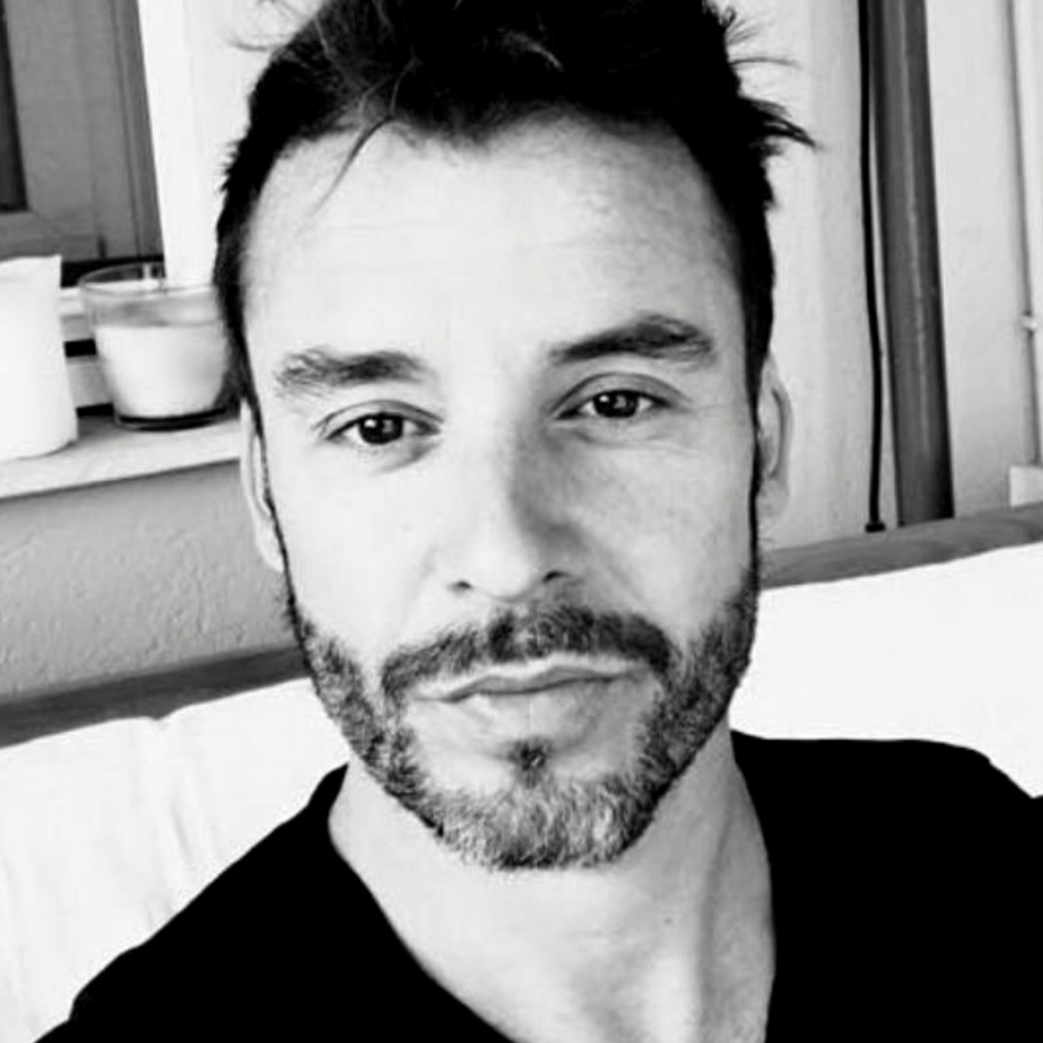 Julien Pierre – Larry King